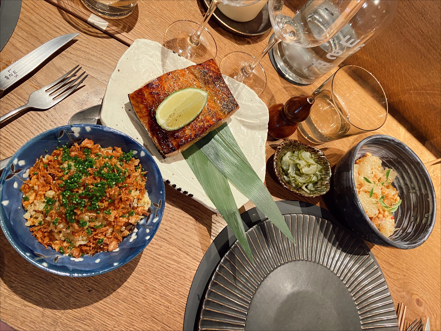 Restaurante LESS Eatery, em Bruges: opção de menu